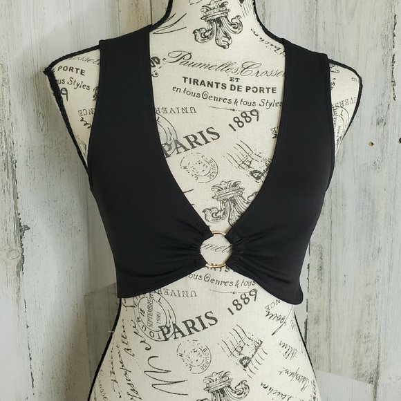 White Fox Boutique | Tops | White Fox Oring Crop Top | Poshmark